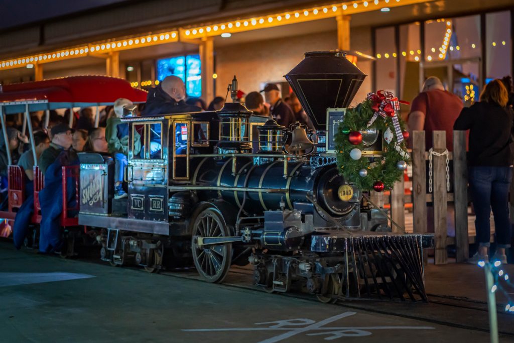 About – The Christmas Train in Alvin